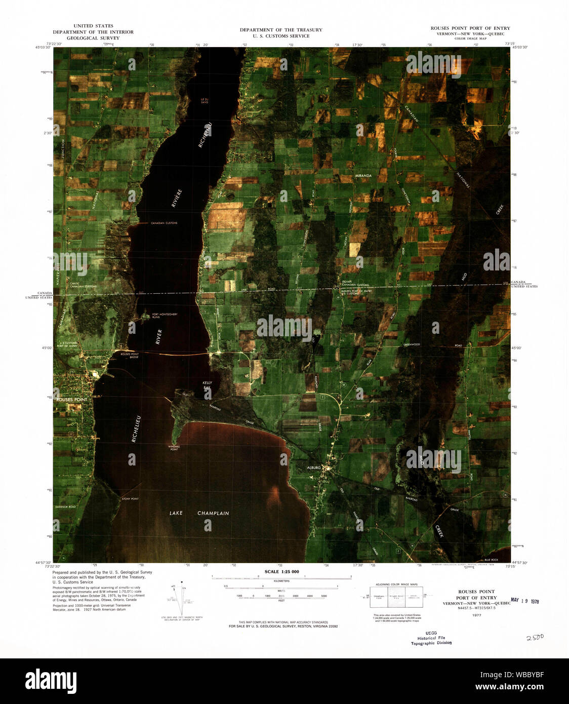 Entry into the port Cut Out Stock Images & Pictures - Alamy