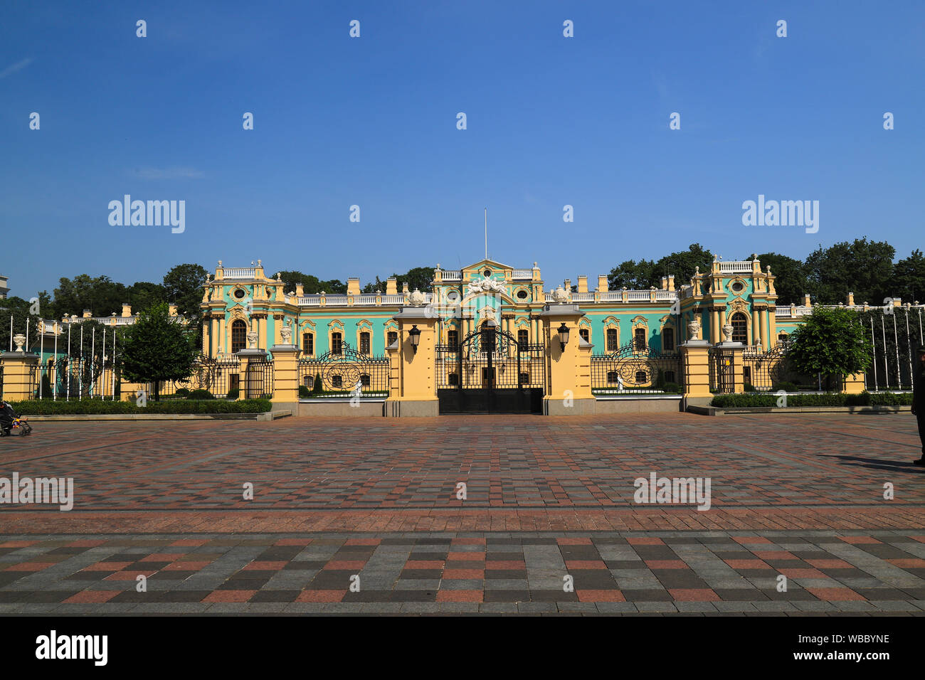 Mariinsky palace hi-res stock photography and images - Alamy