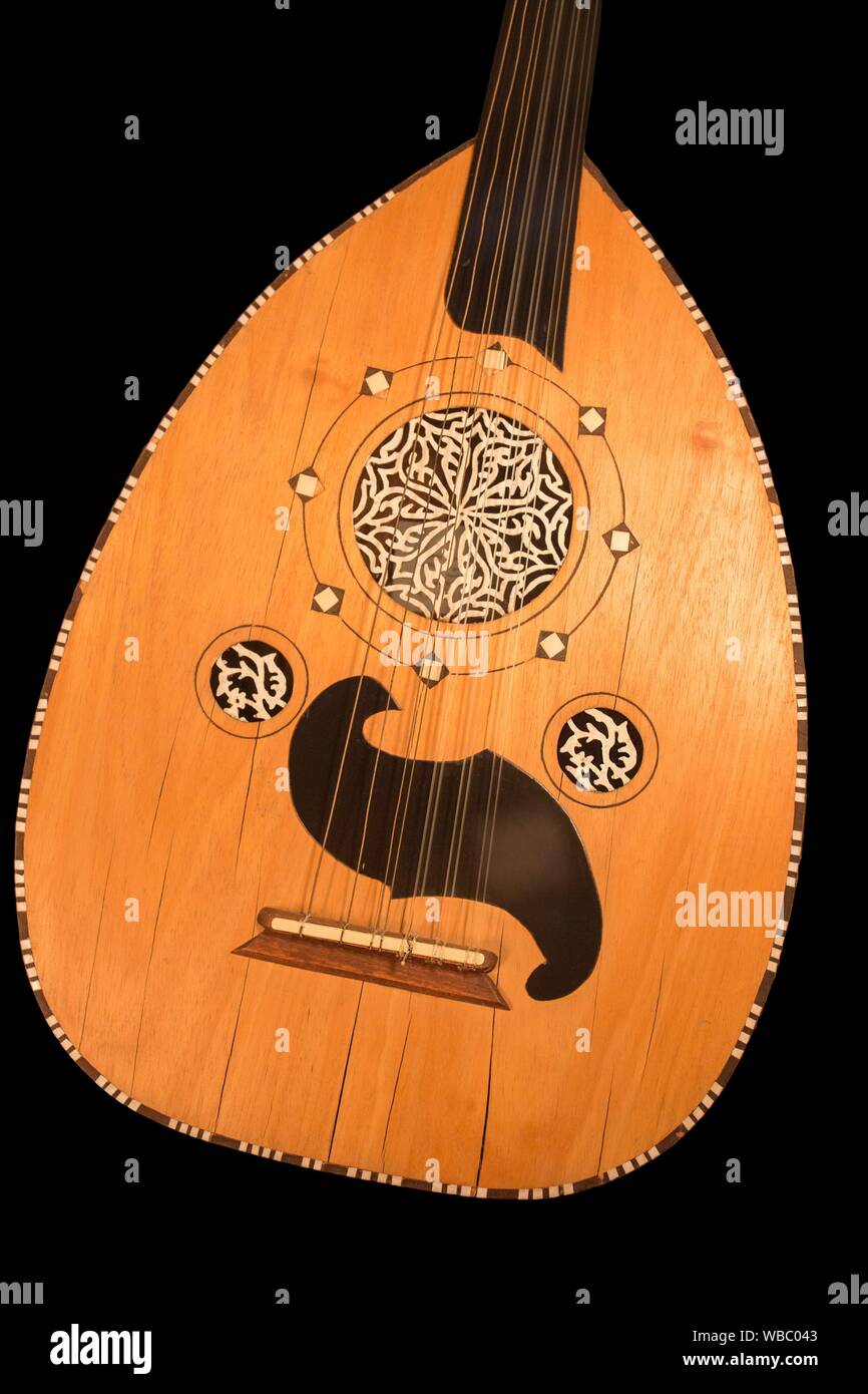 Lute Arabic High Resolution Stock Photography and Images - Alamy