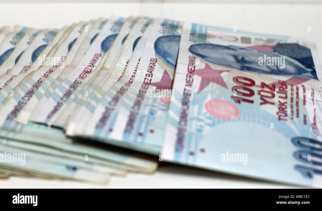 200 tl hi-res stock photography and images - Alamy