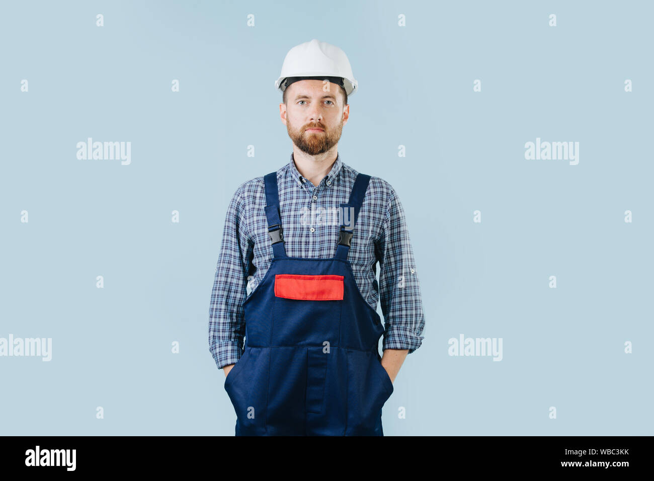Construction worker overalls hi-res stock photography and images - Alamy
