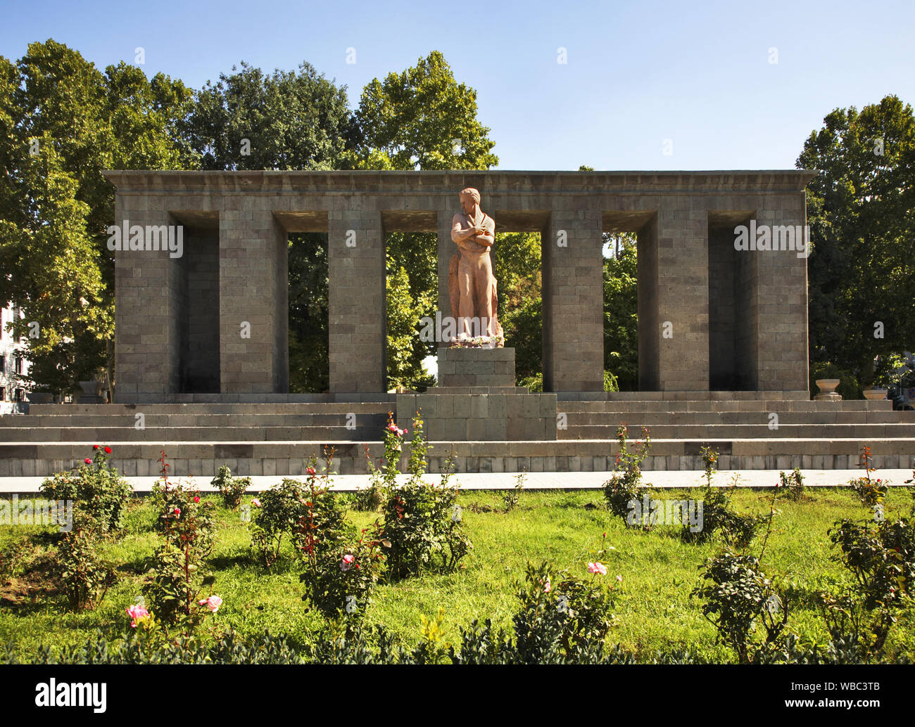 Monument to Stepan Shahumyan in Yerevan. Armenia Stock Photo - Alamy