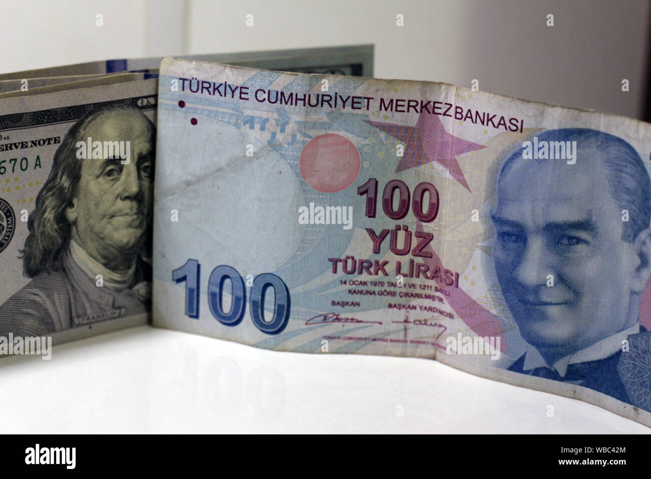 Tl icons hi-res stock photography and images - Alamy