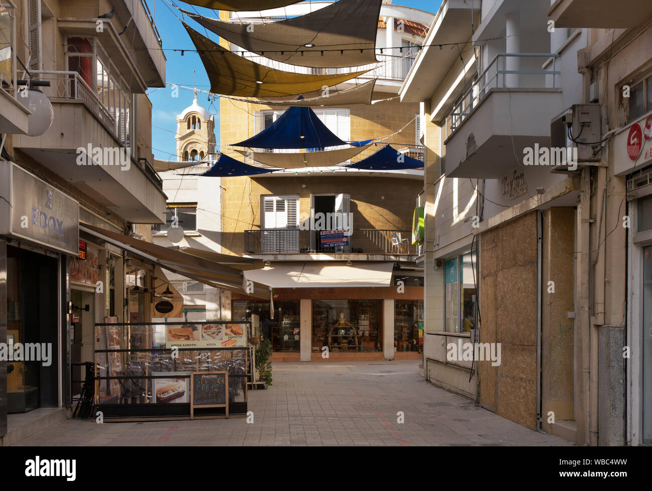 Street cafe nicosia hi-res stock photography and images - Alamy