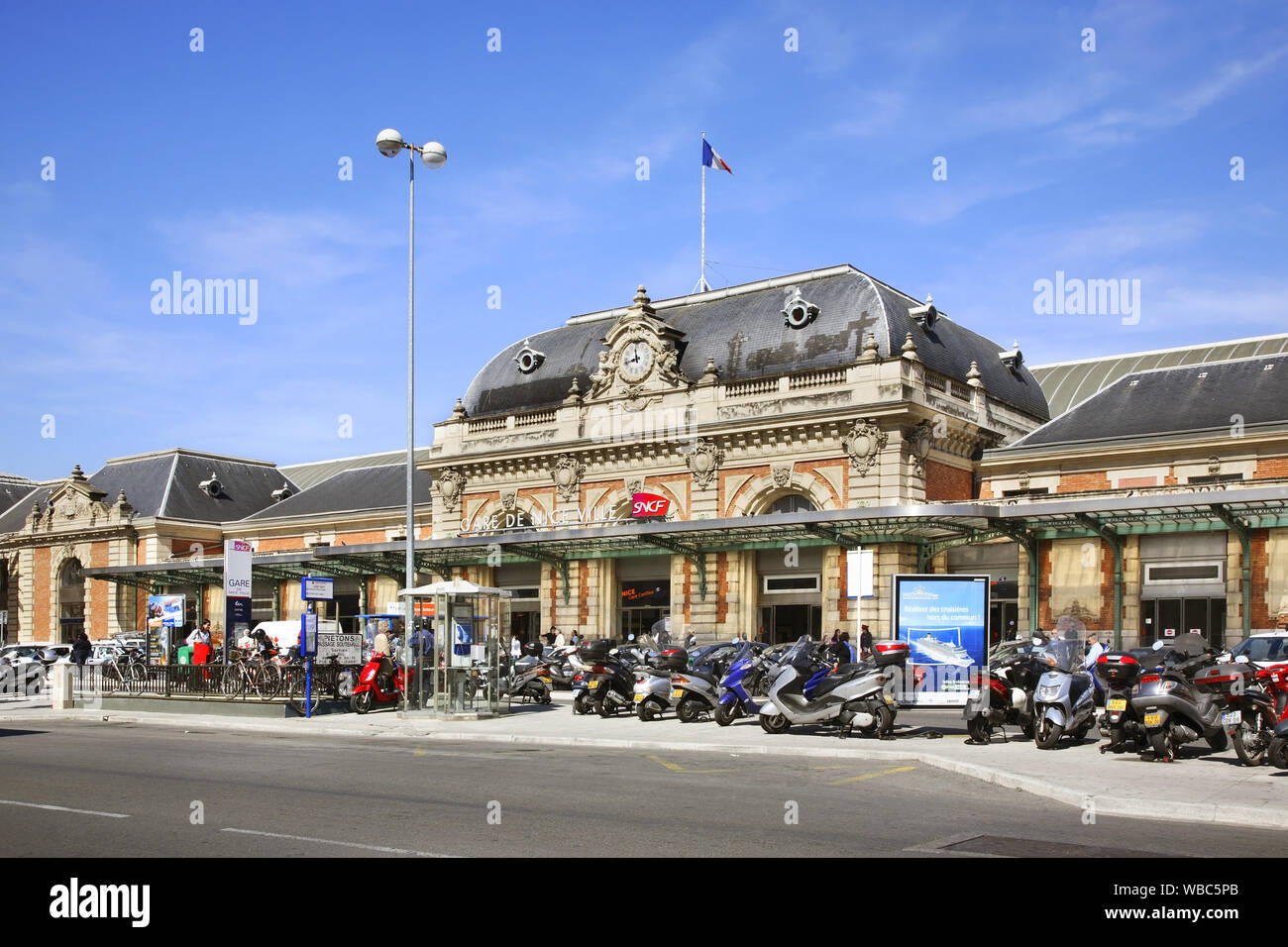 Nice ville train station hi-res stock photography and images - Alamy