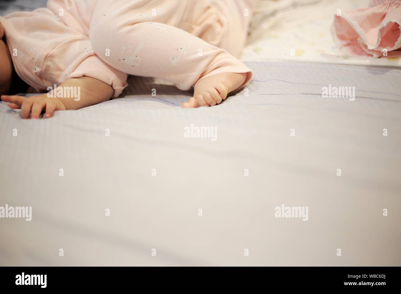 Rolling bed hi-res stock photography and images - Alamy