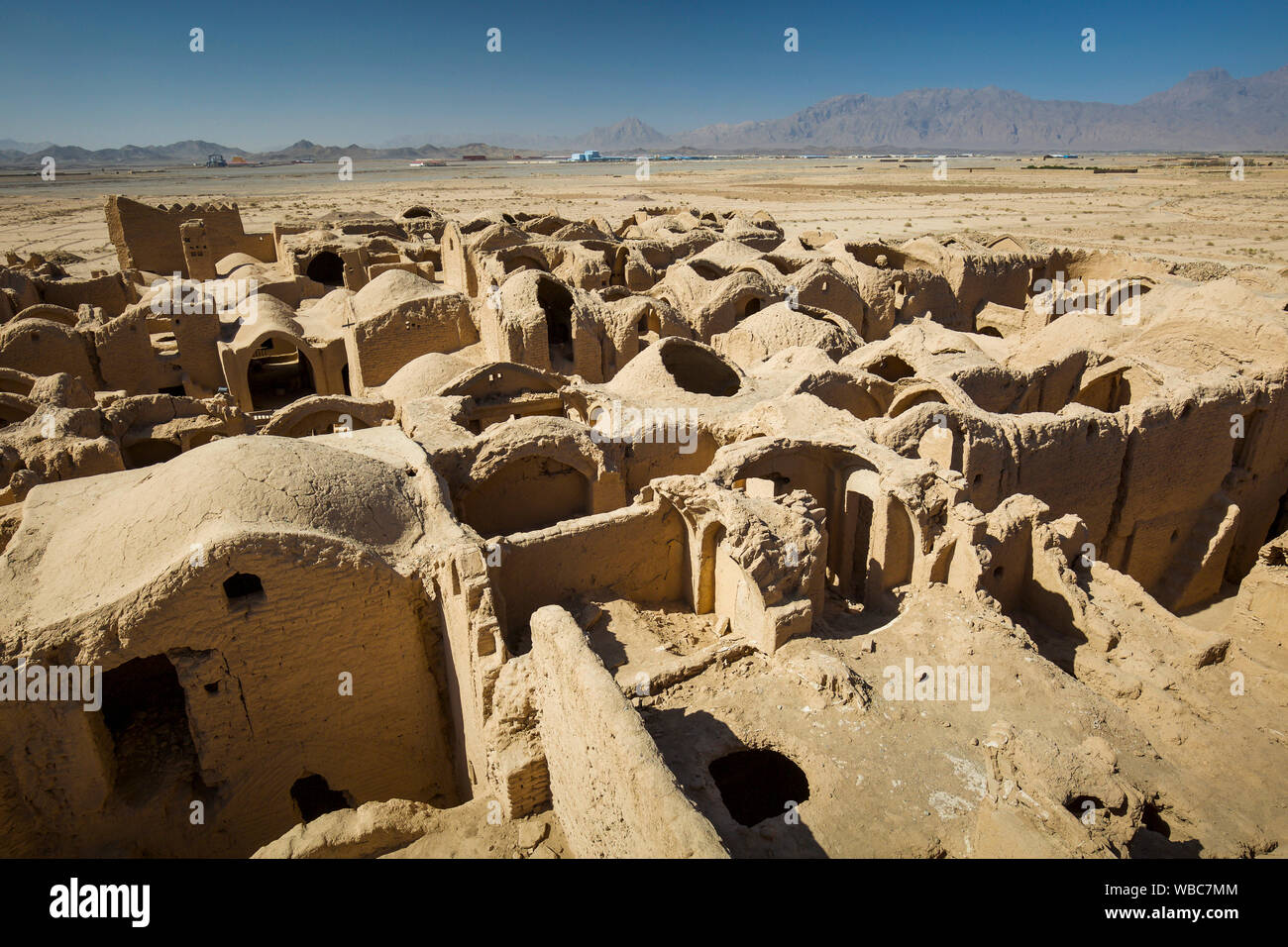 Sar yazd castle hi-res stock photography and images - Alamy