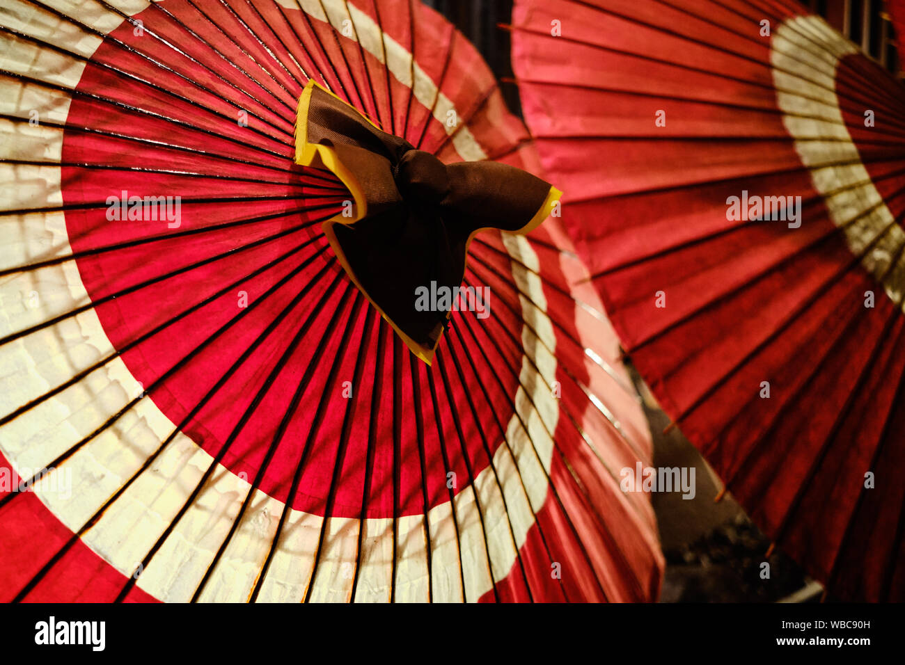 Japanese parasol hi-res stock photography and images - Alamy