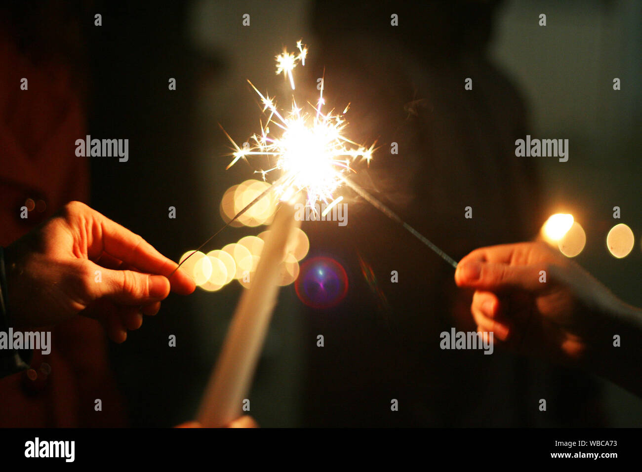 Shiny sparkler circle hi-res stock photography and images - Alamy