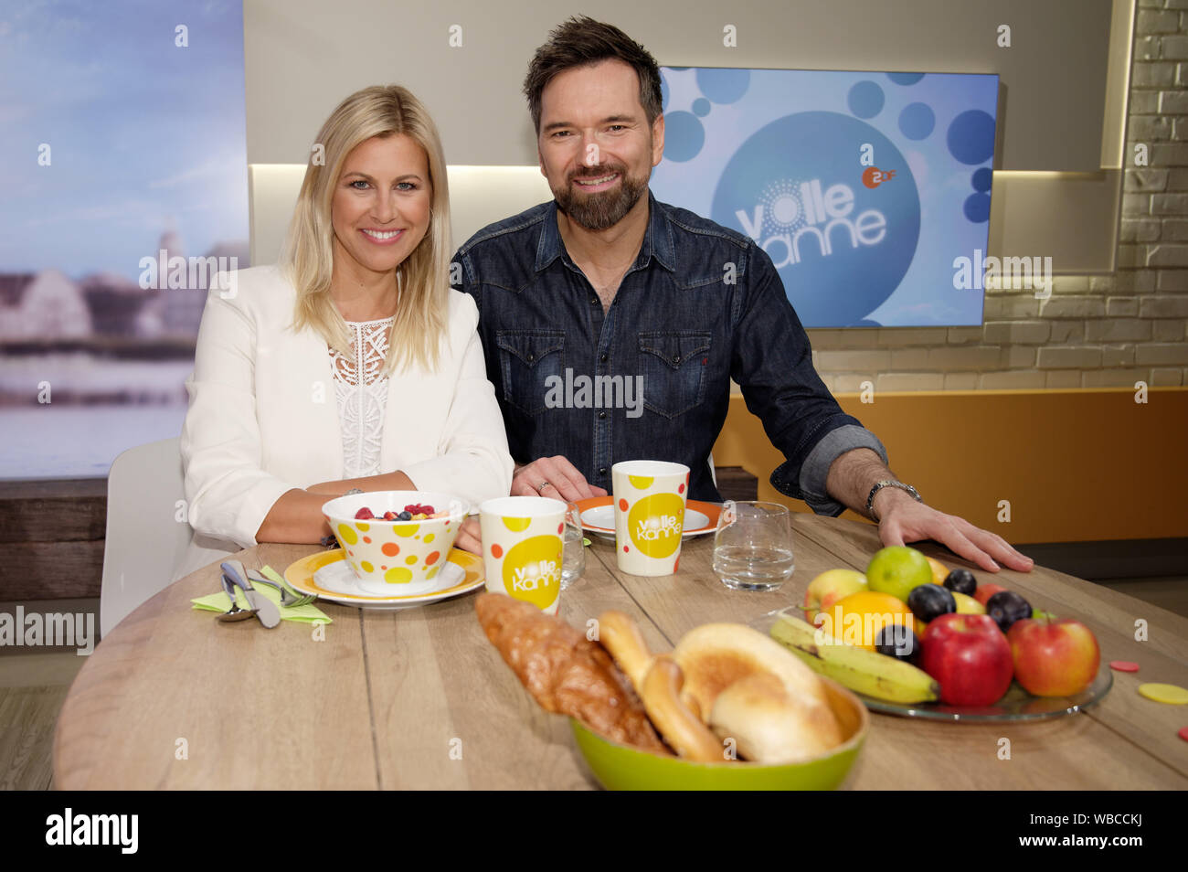 Cologne, Germany. 26th Aug, 2019. The presenters Nadine Krüger (l) and ...