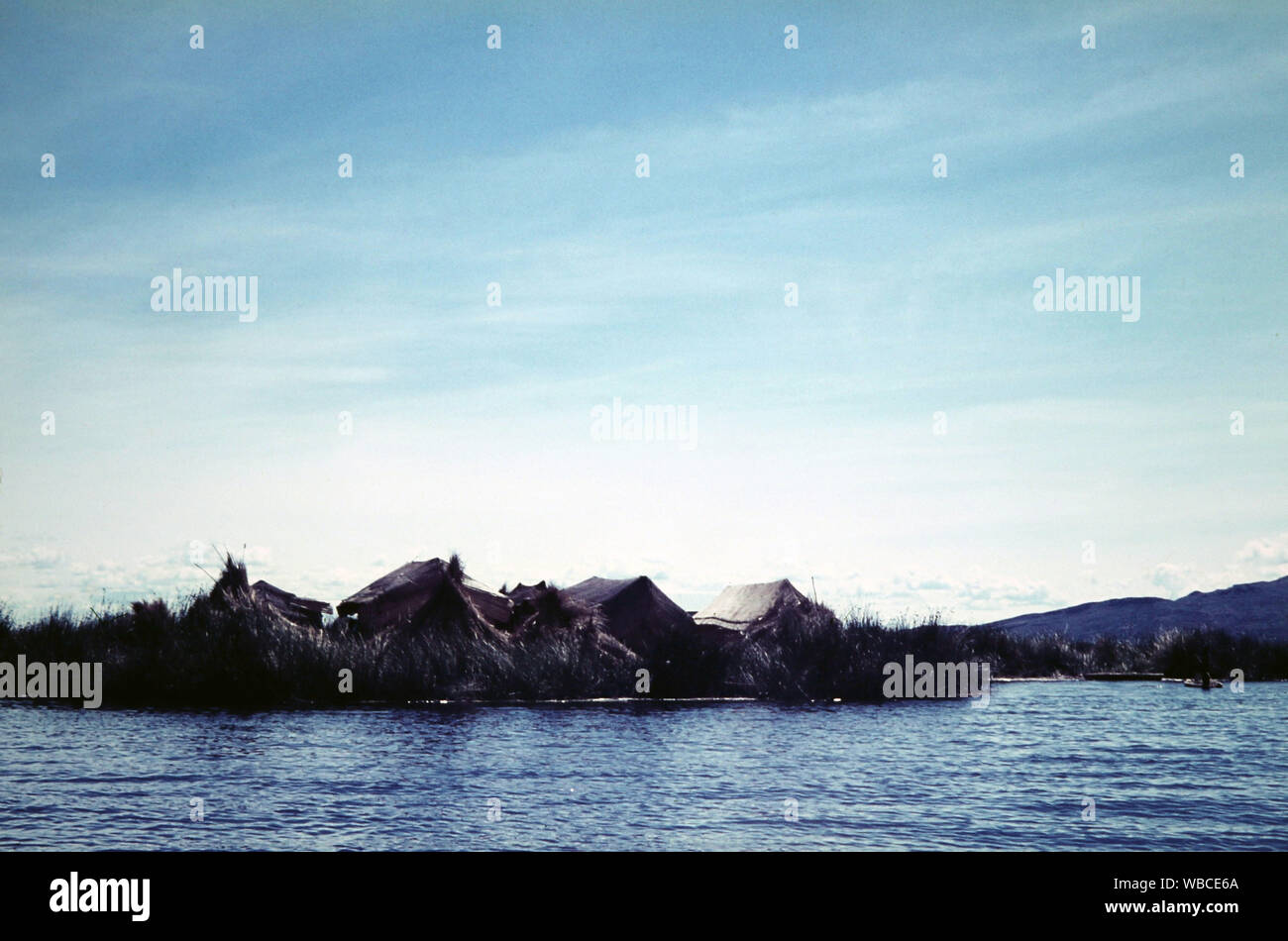 Bei den Urus bei Puno am Titicacasee, Peru 1960er Jahre. Visiting the ...