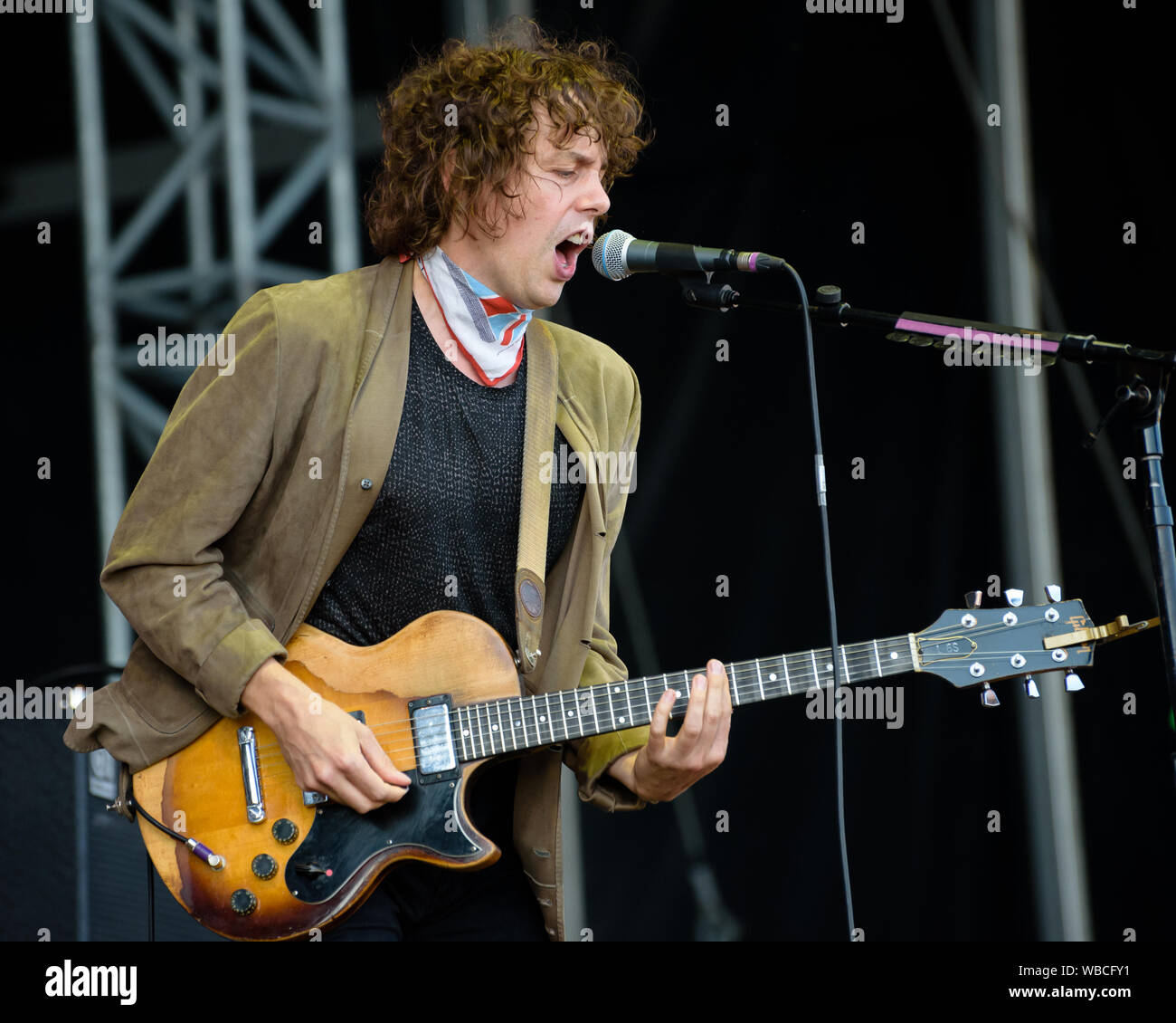 Johnny borrell of razorlight hi-res stock photography and images - Alamy