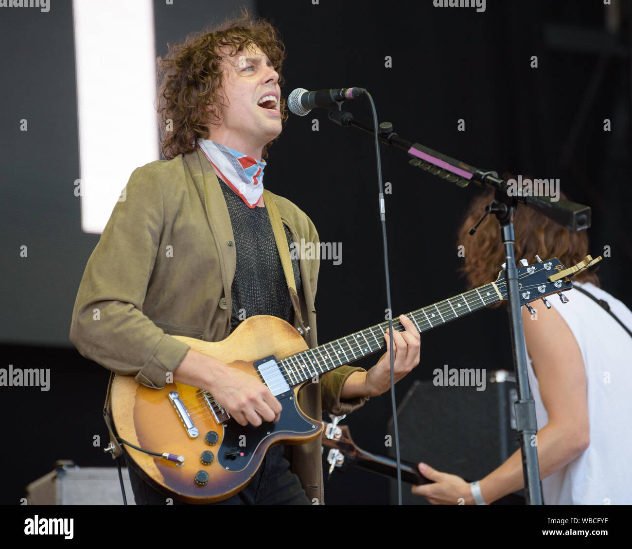 Razorlight live hi-res stock photography and images - Alamy