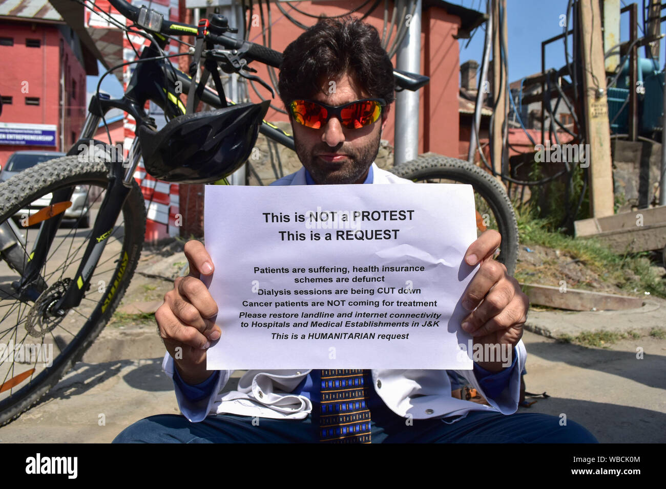 India doctor protest hi-res stock photography and images - Alamy