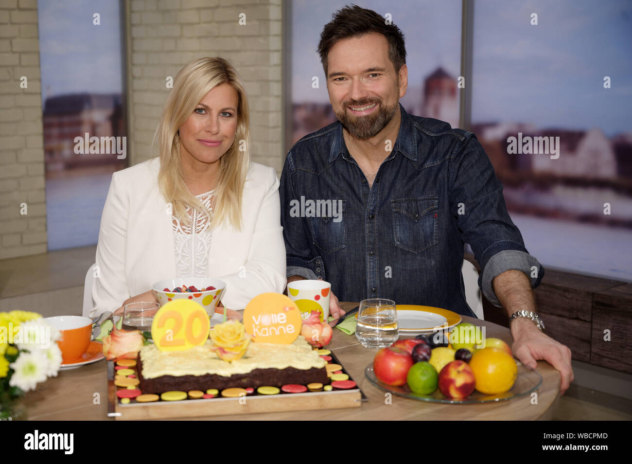 Duesseldorf, Germany. 26th Aug, 2019. The presenters Nadine Krüger (l ...