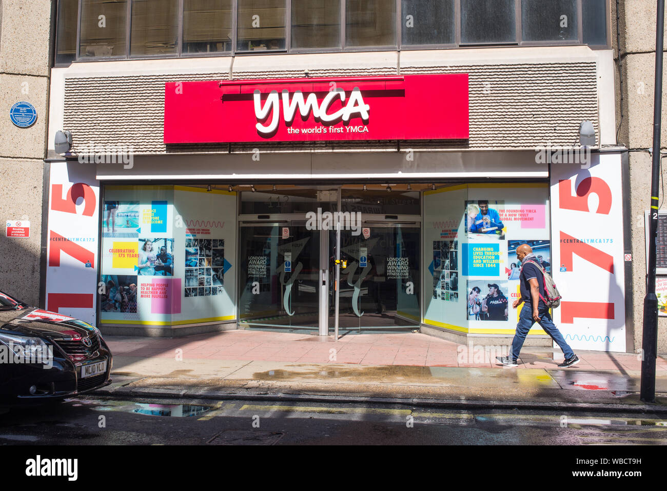 Ymca london hi-res stock photography and images - Alamy