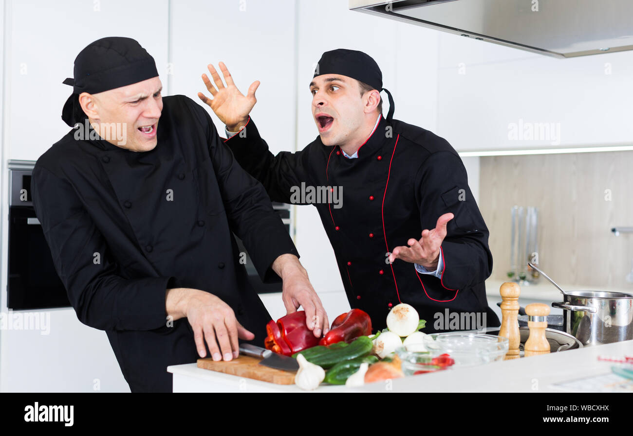 Two men arguing table hi-res stock photography and images - Alamy