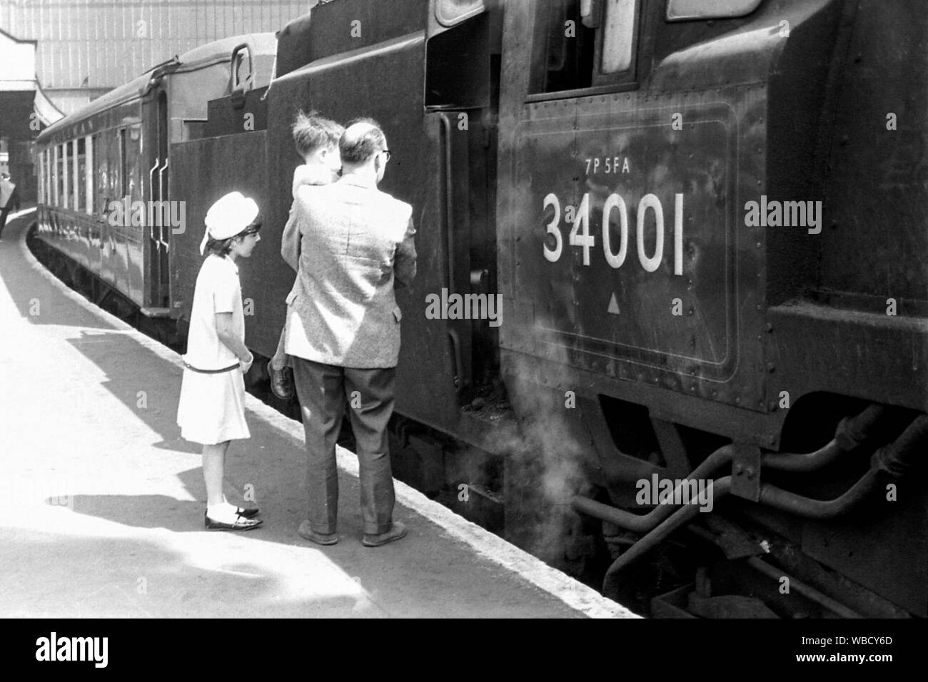 West country class 34001 exeter bournemouth belle london waterlo hi-res ...