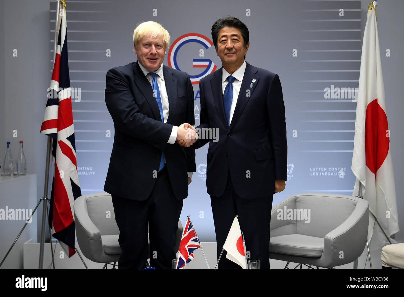 Prime Minister Boris Johnson meets Japanese Prime Minister Shinzo Abe ...