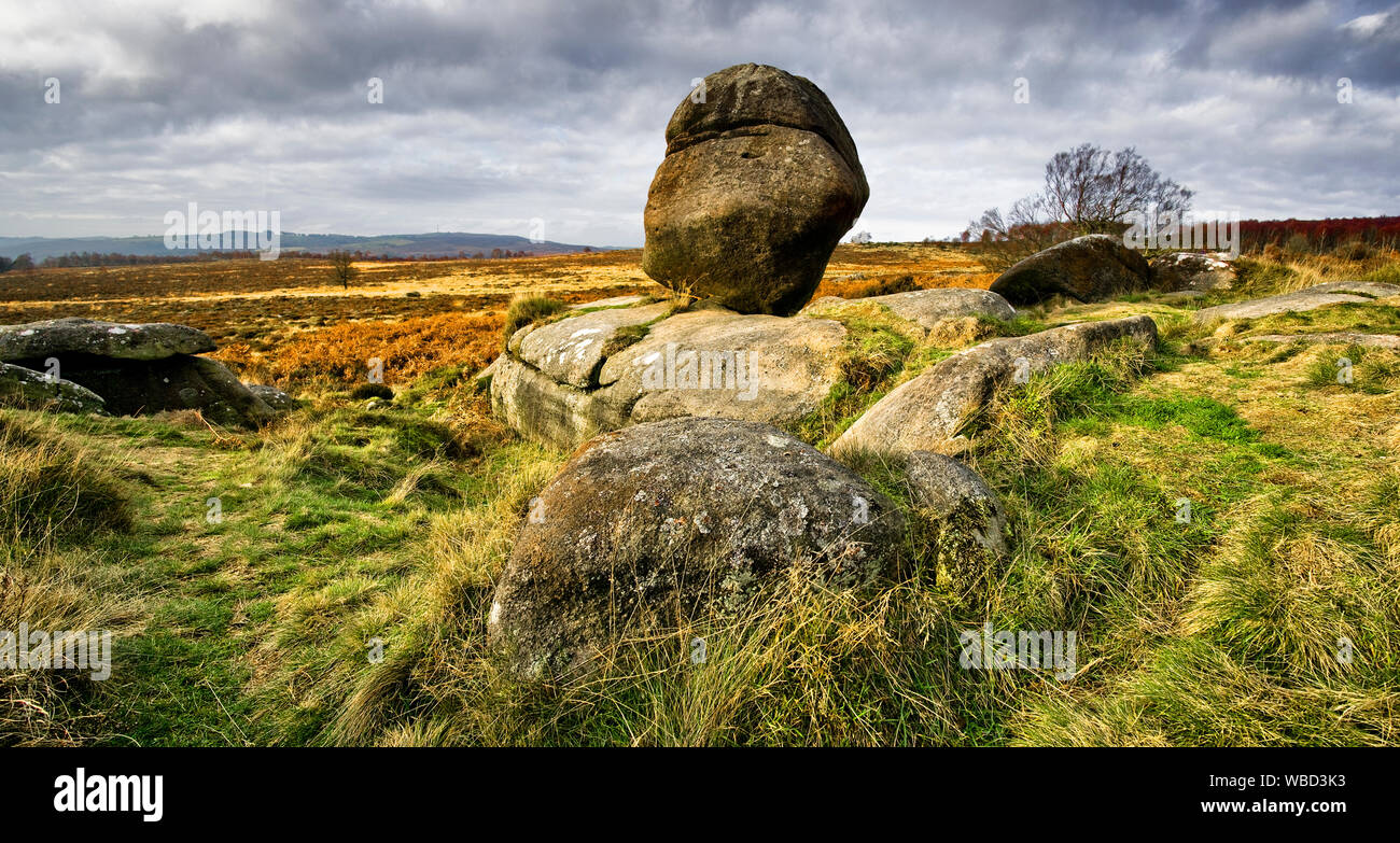 Rocking stone hi-res stock photography and images - Alamy