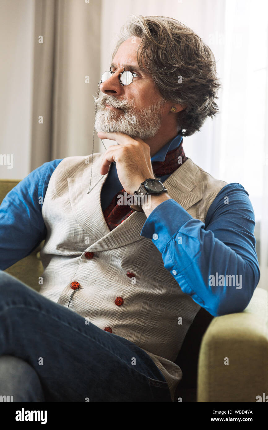 Serious professor hi-res stock photography and images - Alamy