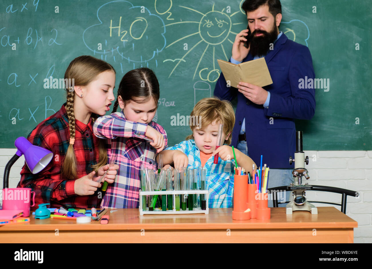 Formal education. Chemistry classes. Group interaction and ...