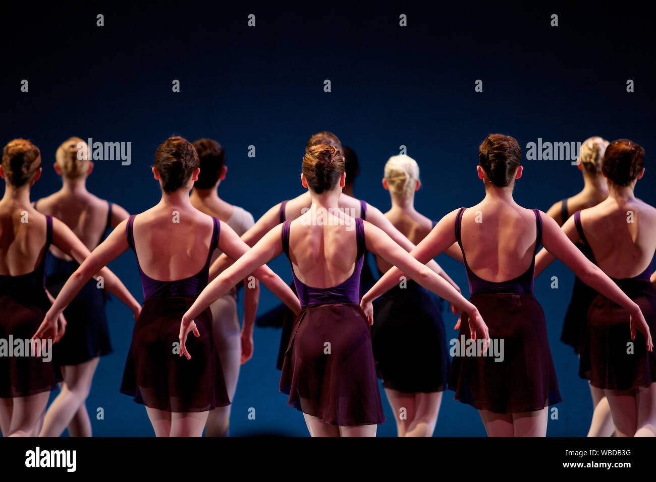 ballerinas on stage during performance Stock Photo - Alamy