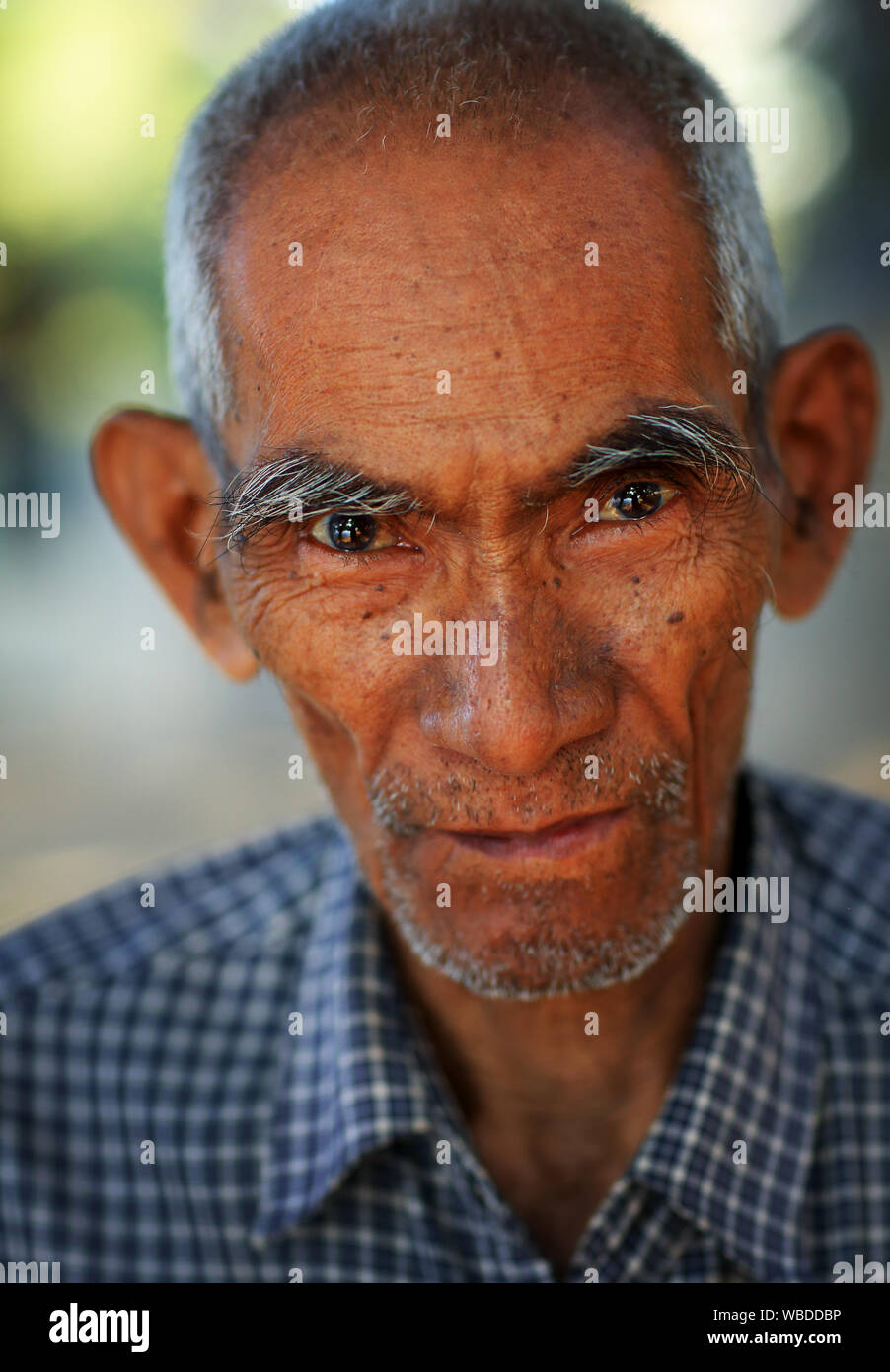 Burmese man in Mandalay, Myanmar (Burma Stock Photo - Alamy Burmese man in Mandalay, Myanmar (Burma Stock Photo - Alamy