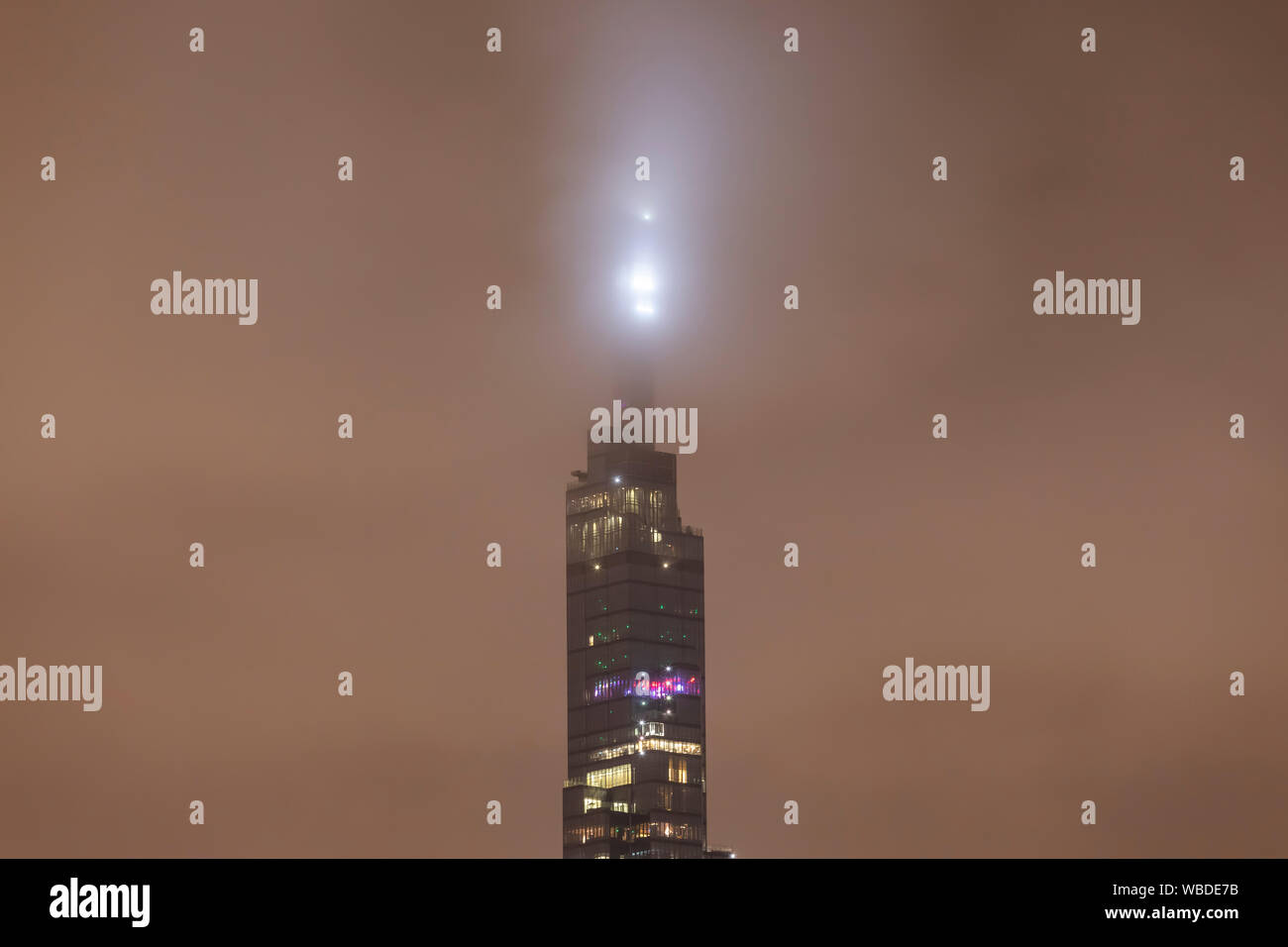 Modern sixty building landmark tower hi-res stock photography and ...