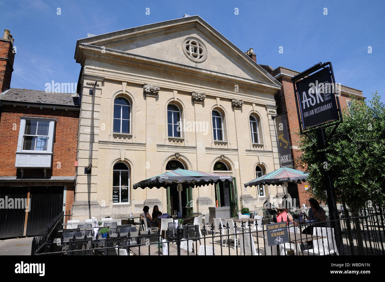 Abingdon house hi-res stock photography and images - Alamy