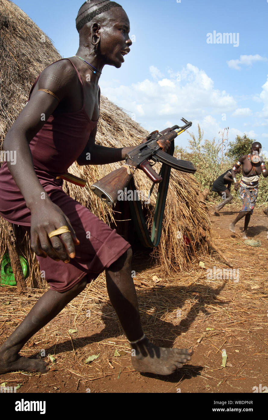 Ritual africa scarification hi-res stock photography and images - Alamy