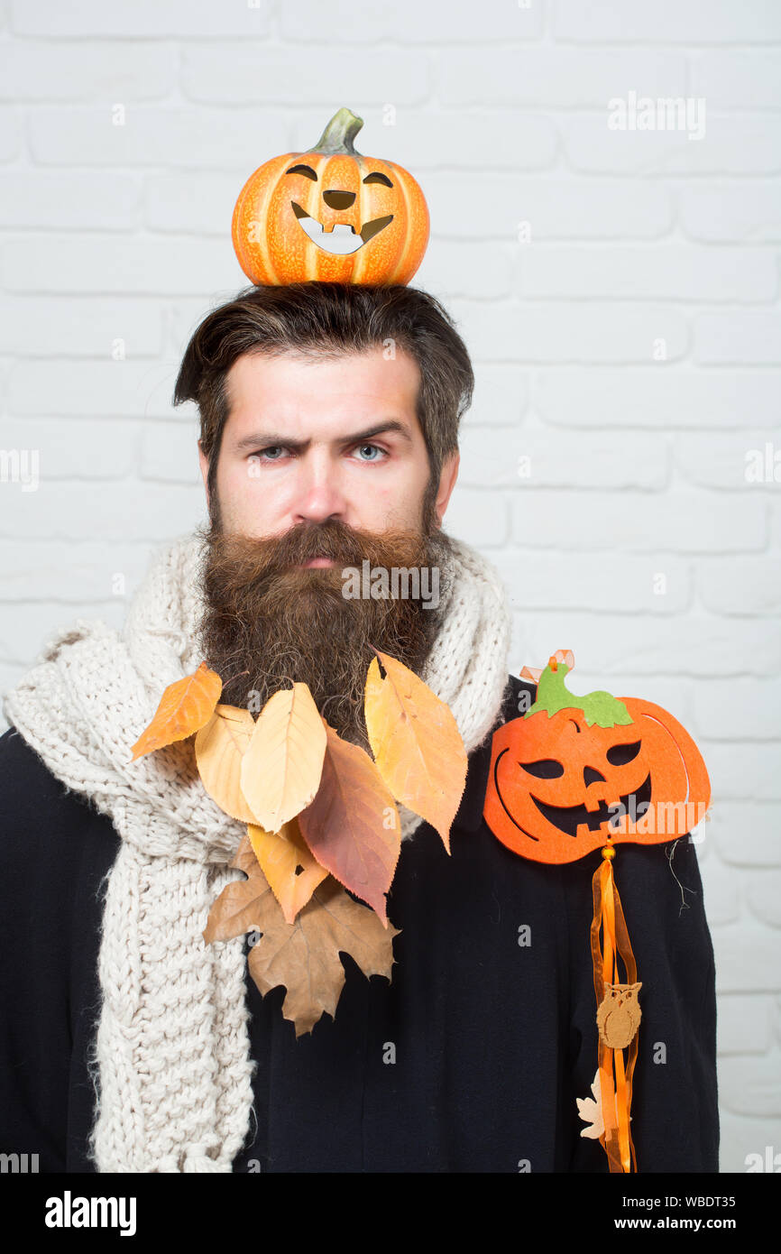 Halloween man with pumpkins on head and shoulder Stock Photo - Alamy