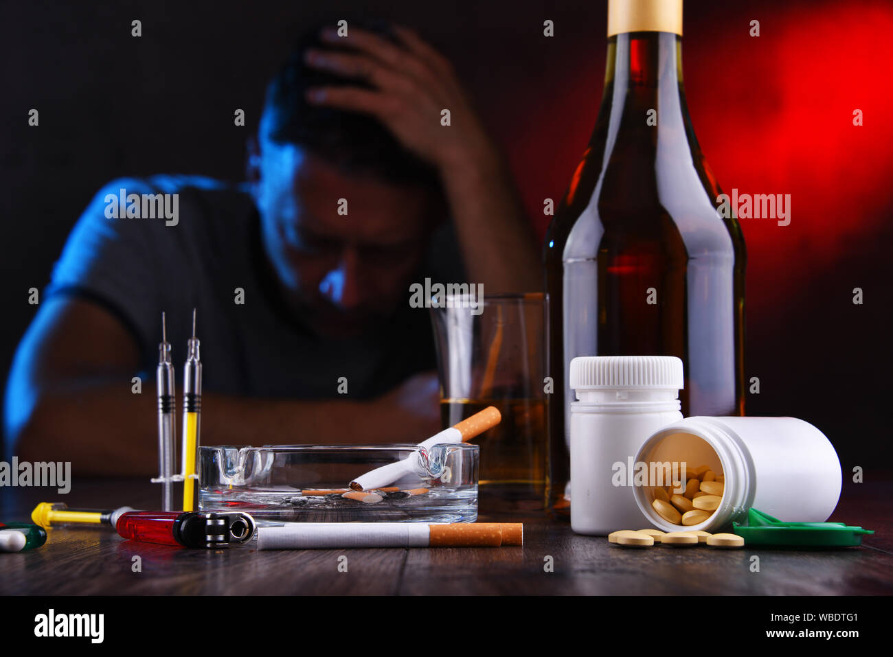 Drug abuse and smoking hi-res stock photography and images - Alamy