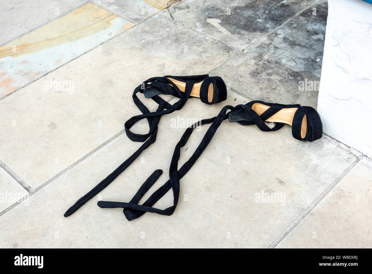 Discarded shoes hi-res stock photography and images - Alamy