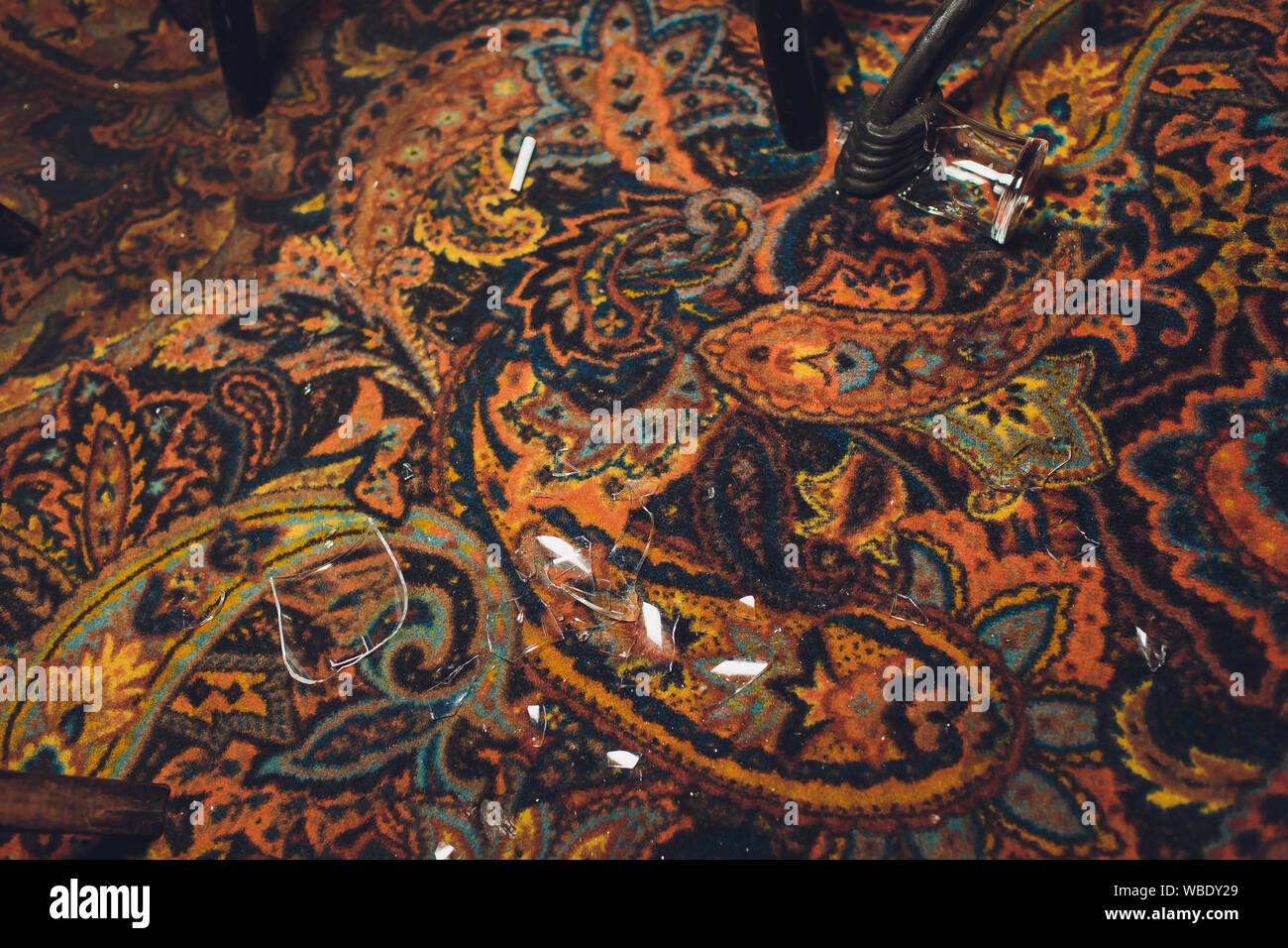 Wine red carpet texture hi-res stock photography and images - Alamy