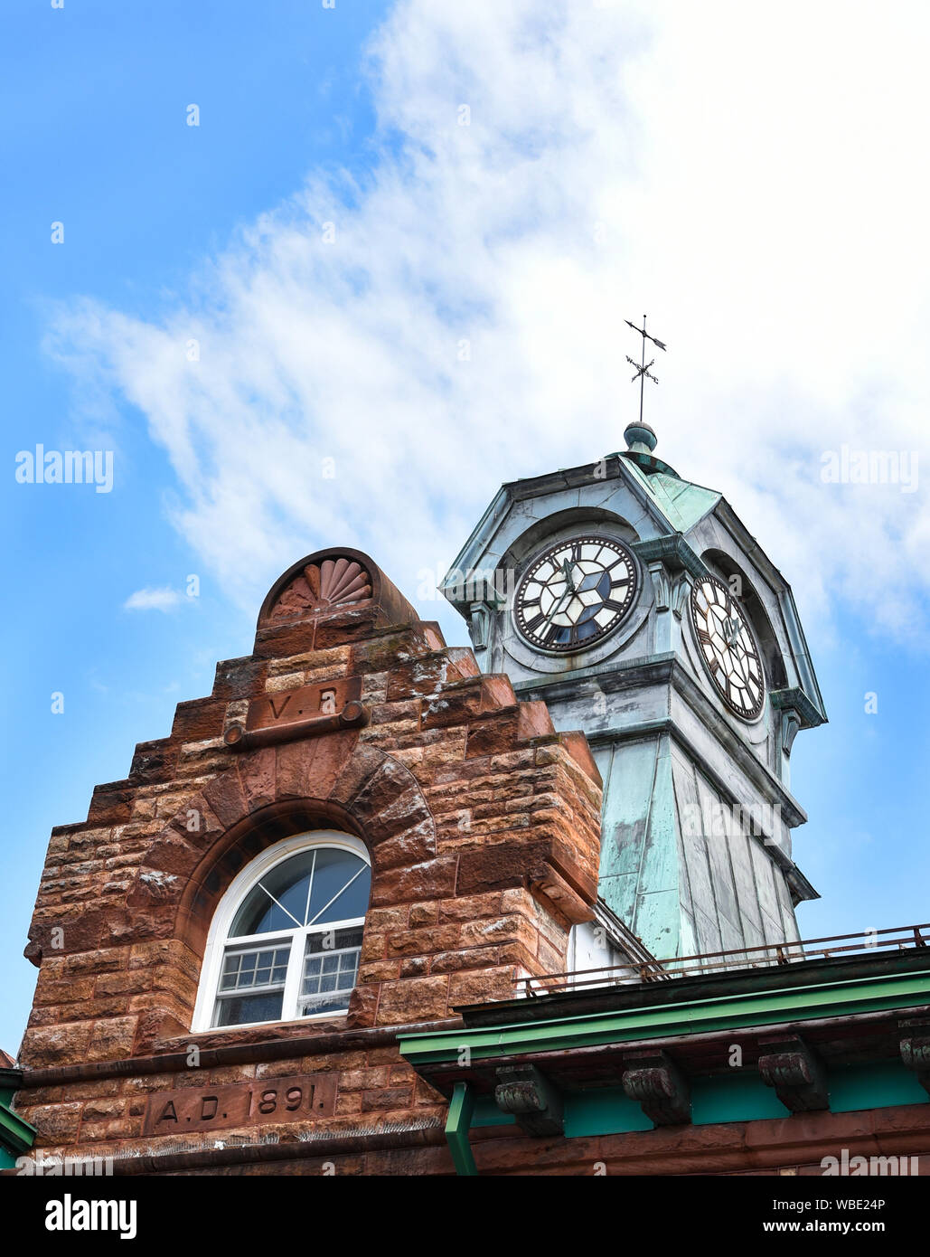 Old federal building and post office hi-res stock photography and ...