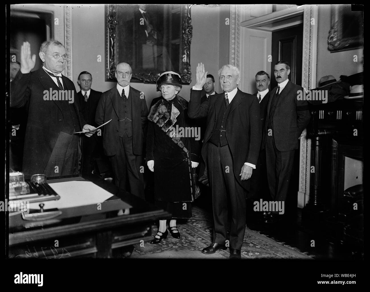 Swearing in group hi-res stock photography and images - Alamy