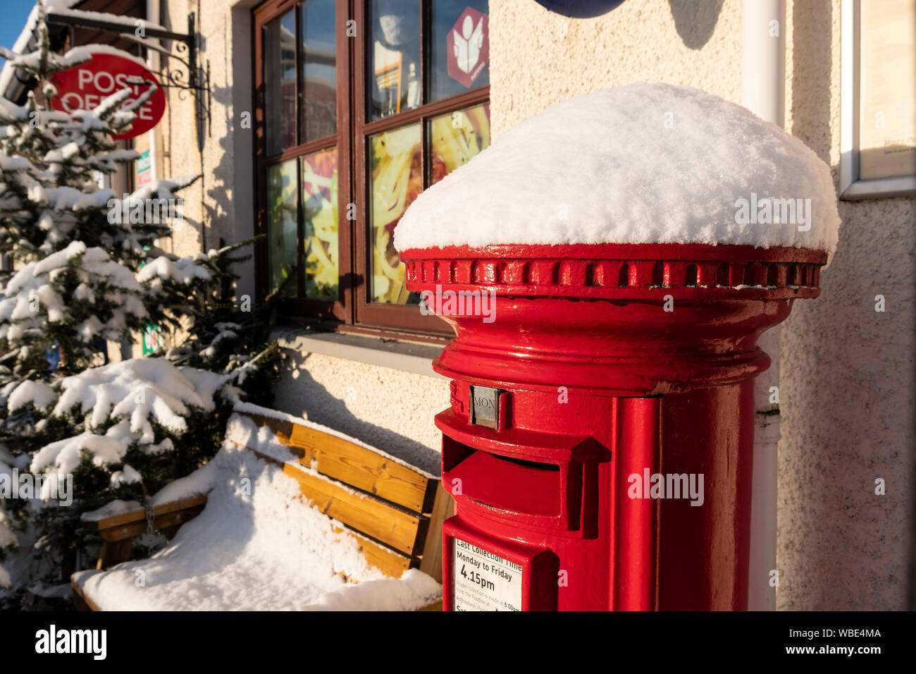 A890 road hi-res stock photography and images - Alamy