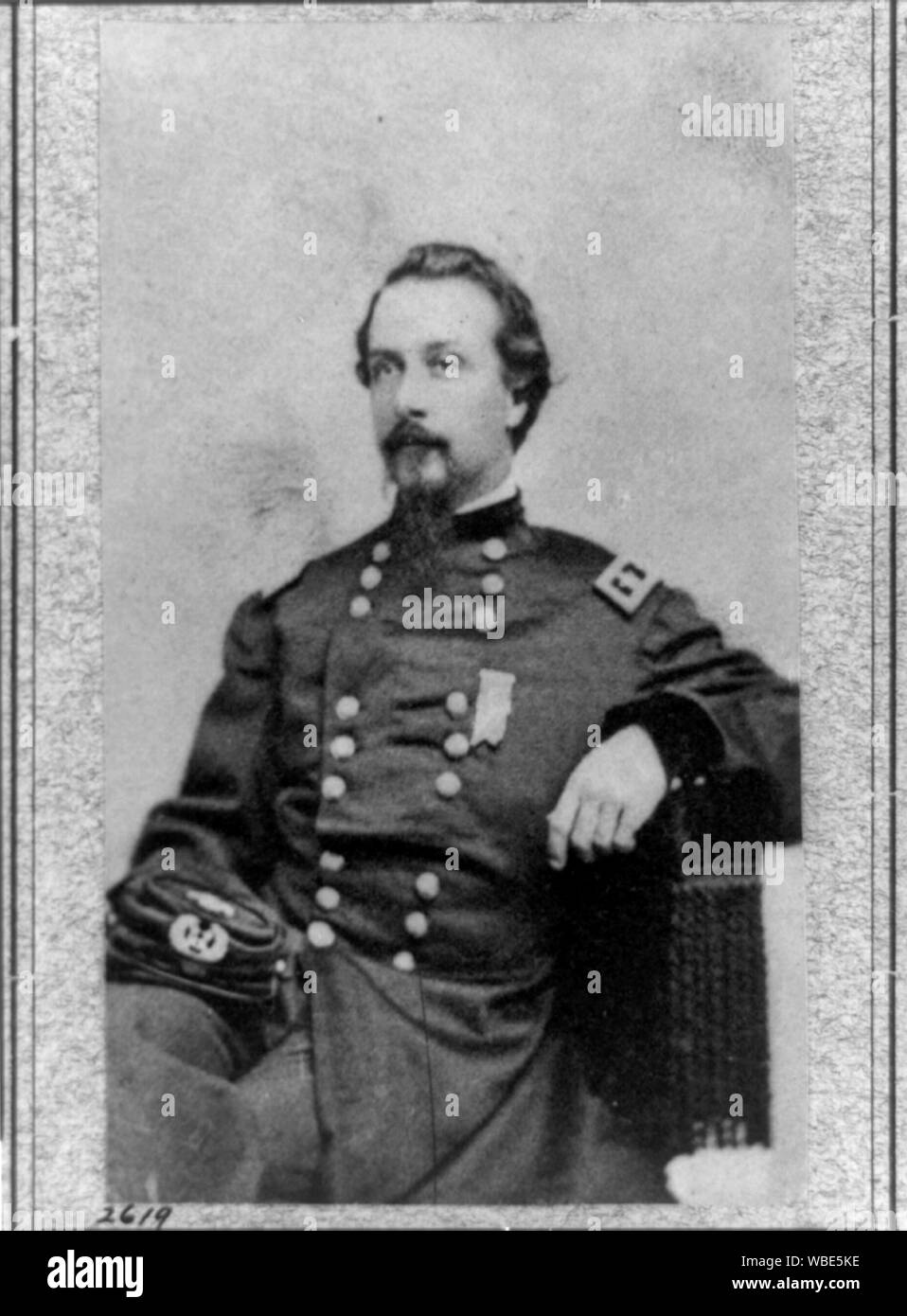 Three quarter length military Black and White Stock Photos & Images - Alamy