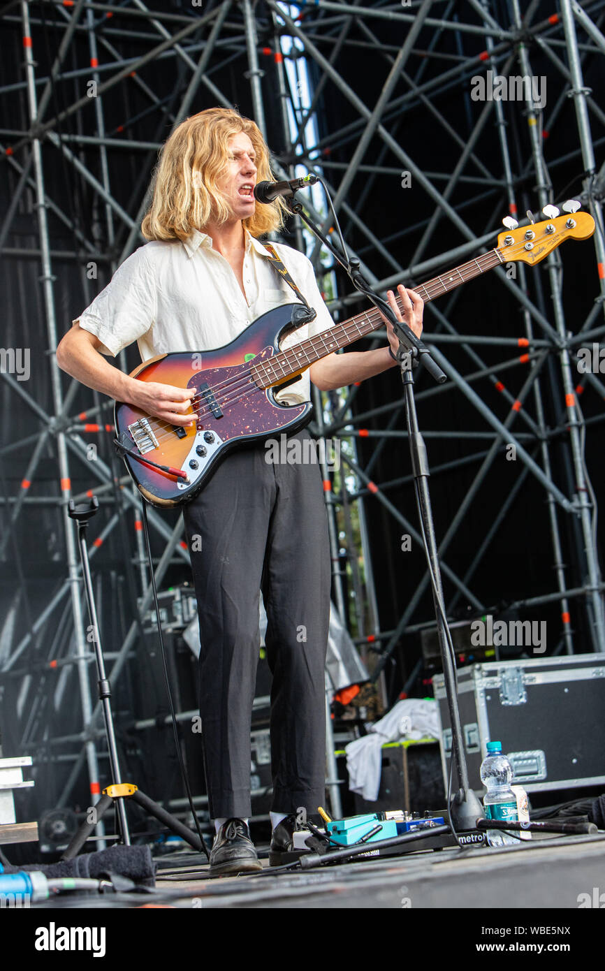Parcels australian band hi-res stock photography and images - Alamy