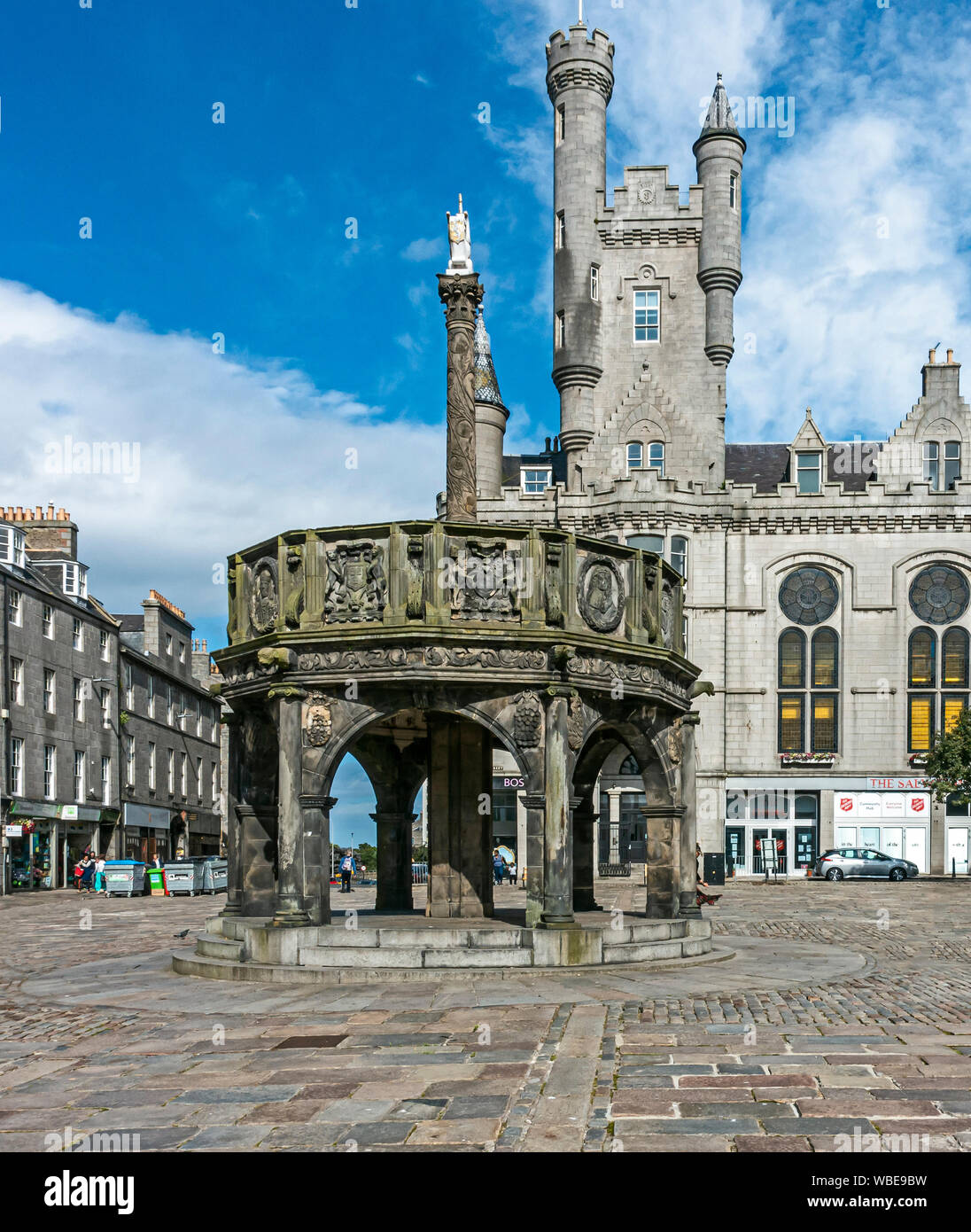 Castlegate aberdeen scotland hi-res stock photography and images - Alamy