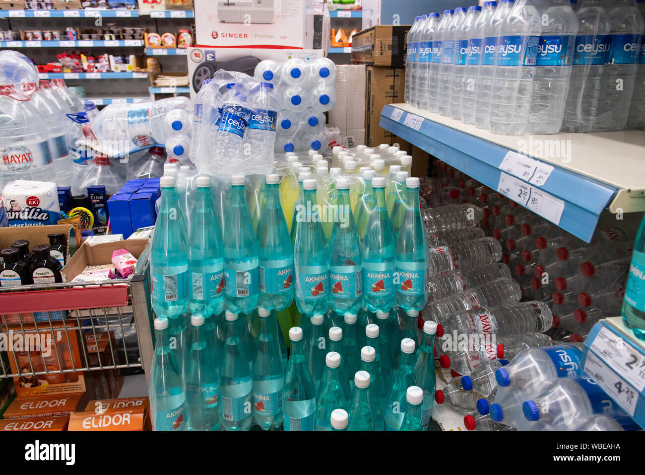 Bottled Water Supermarket Bottles Stock Photos & Bottled Water ...