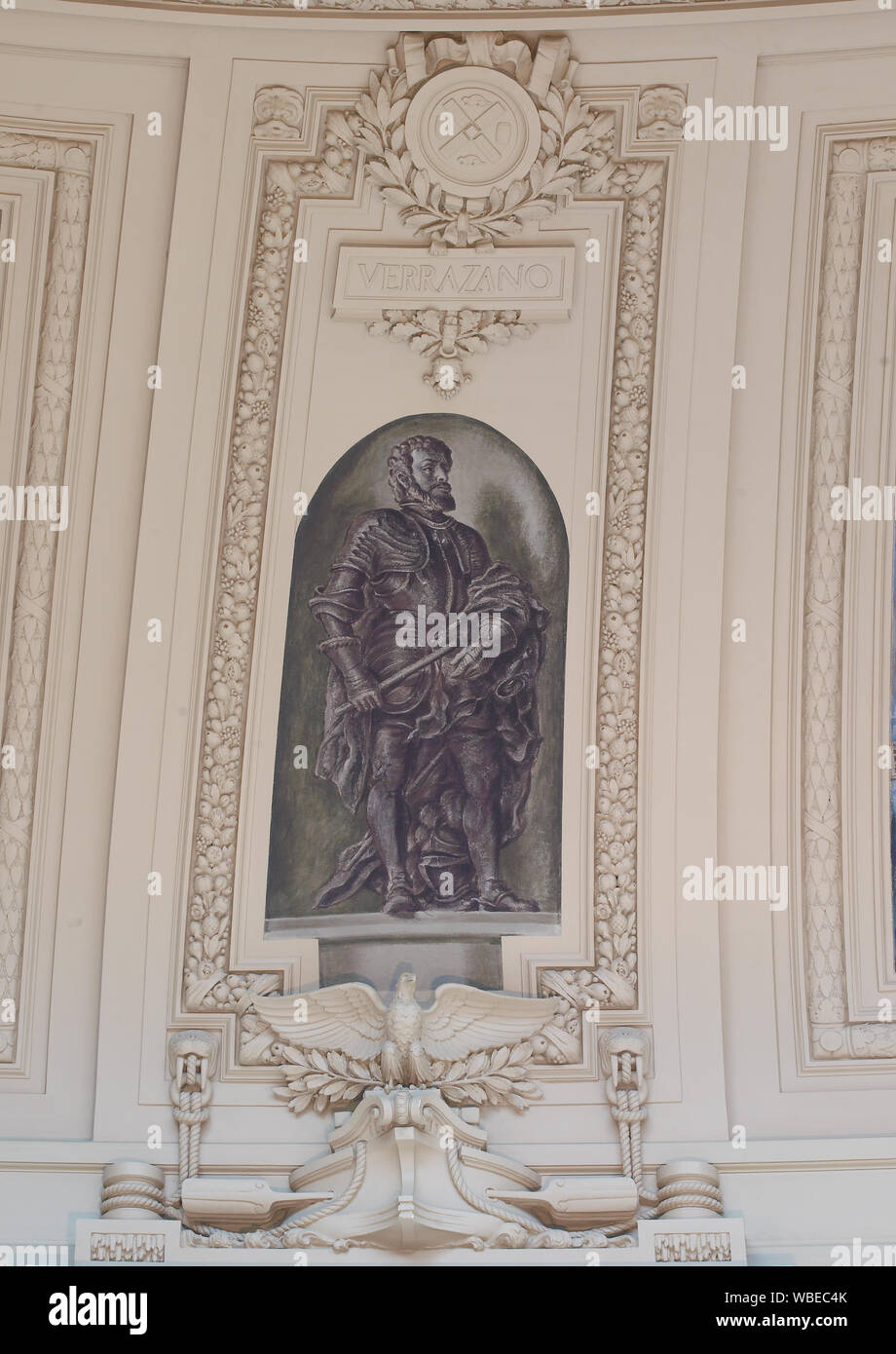 Fresco painting Explorer Verrazano located in rotunda, Alexander ...