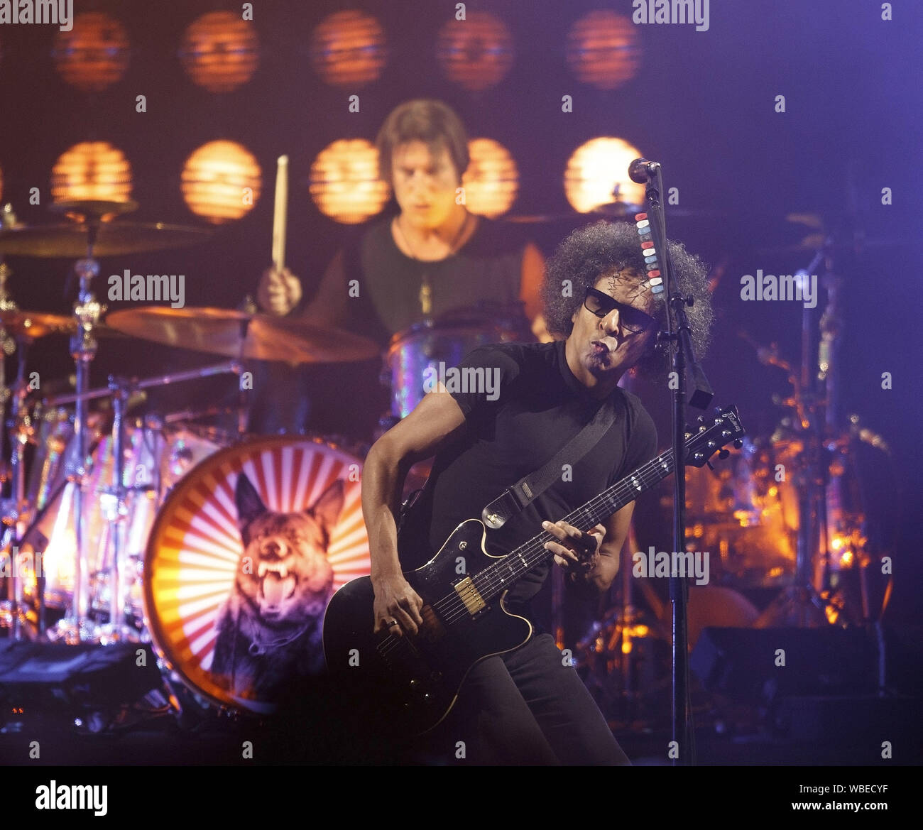 Alice in chains singer hi-res stock photography and images - Alamy