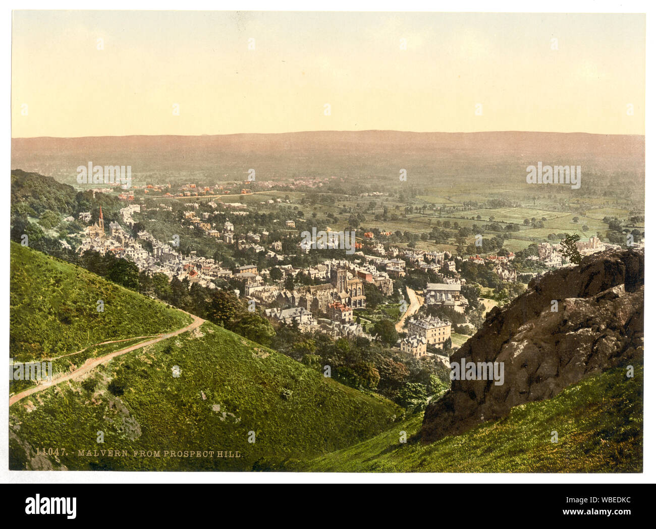 Hill landscape green hills Cut Out Stock Images & Pictures - Alamy
