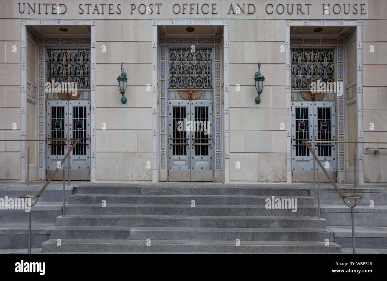 Camden new jersey courthouse hi-res stock photography and images - Alamy