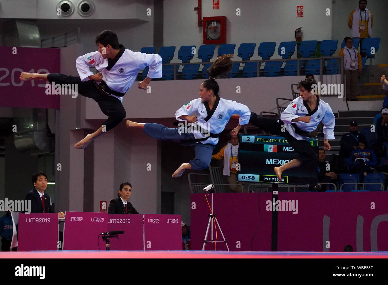 Taekwondo, Poomsae; Ana Ibañez, Paula Fregoso, Daniela Rodriguez, Marco ...