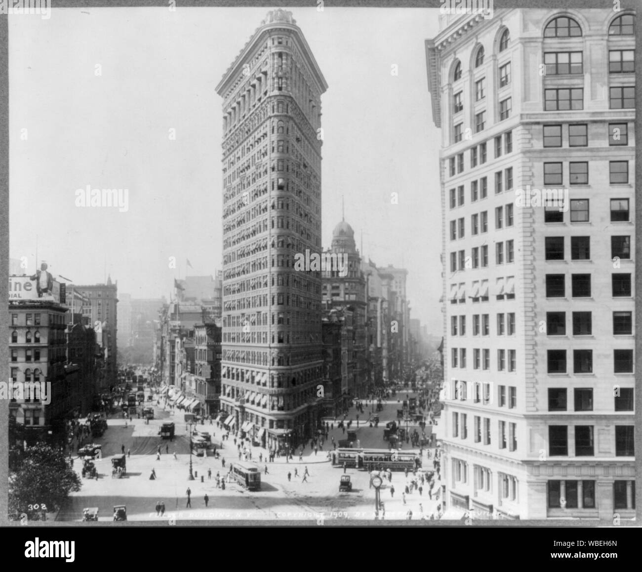 Flatiron n hi-res stock photography and images - Alamy