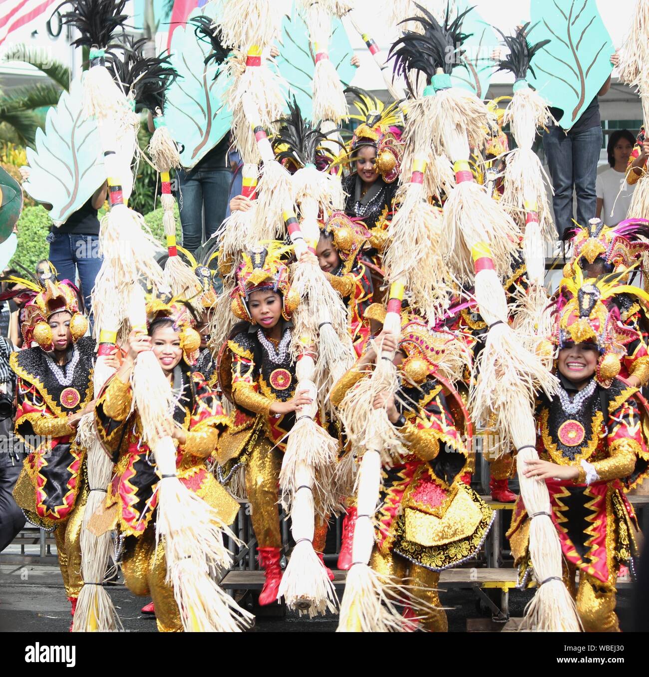 Kadayawan sa davao hi-res stock photography and images - Alamy