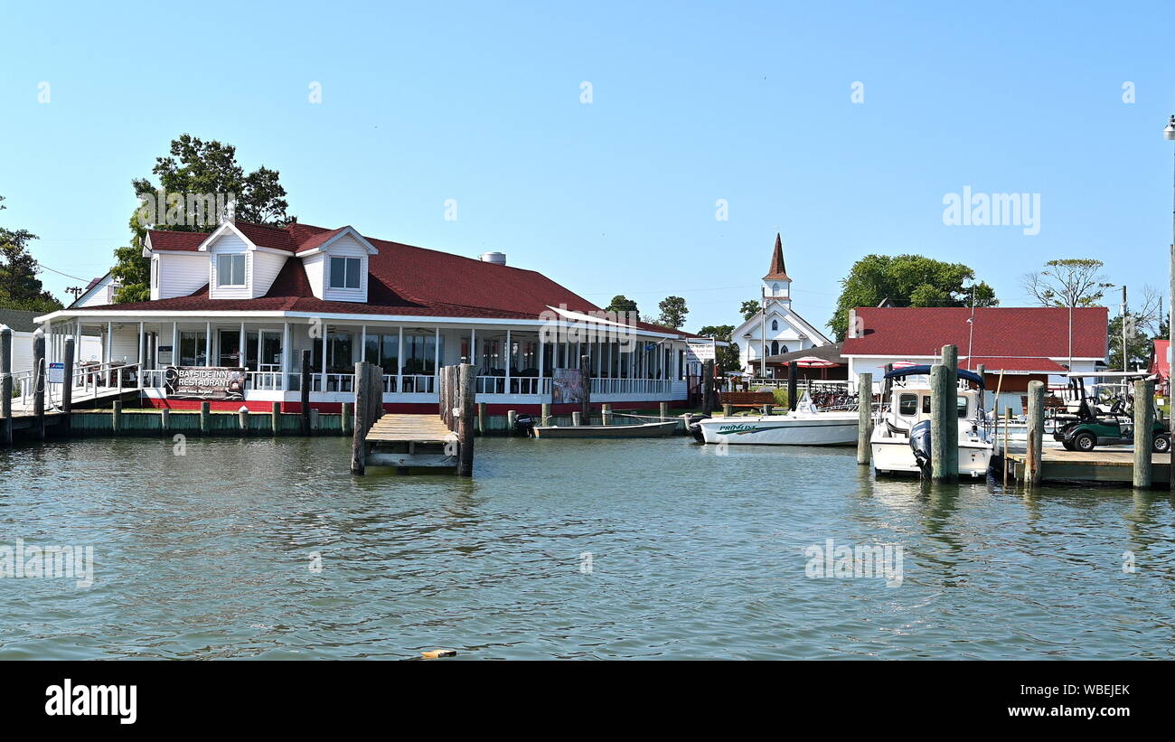 Bayside inn hi-res stock photography and images - Alamy